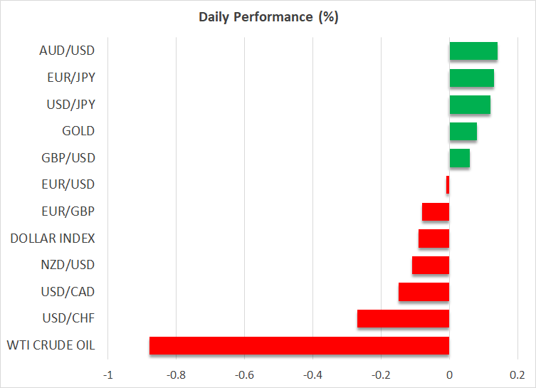 マーケットコメントーECBのインフレ低下予想と堅調な米GDPでユーロ／ドルは下落